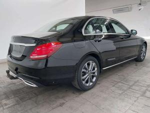Black Mercedes-Benz C 180 2018 in Kaunas, with an engine capacity of 1.60 L and mileage of 275 thousand km for 12800 €, photo 6 on AUTOMOTO.COM.LV