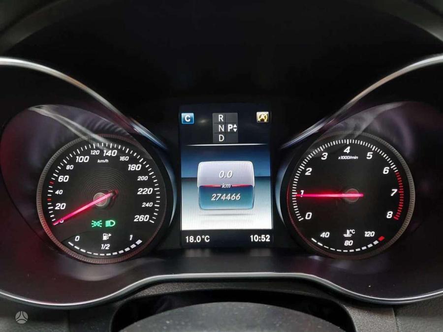 Black Mercedes-Benz C 180 2018 in Kaunas, with an engine capacity of 1.60 L and mileage of 275 thousand km for 12800 €, photo 10 on AUTOMOTO.COM.LV
