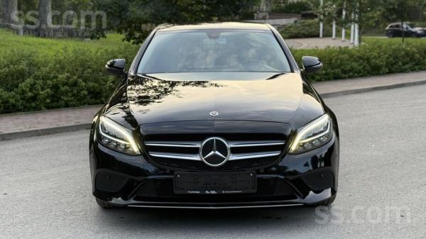 Melns Mercedes-Benz C 180 2019 Jūrmala, ar dzinēja tilpumu 1.60 L un nobraukumu 0 tūkst. km par 16950 €, foto 8 vietnē AUTOMOTO.COM.LV