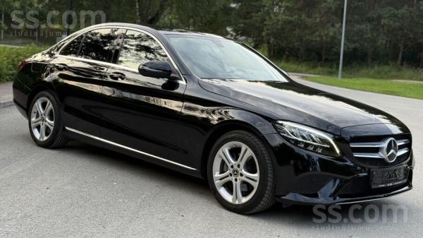 Melns Mercedes-Benz C 180 2019 Jūrmala, ar dzinēja tilpumu 1.60 L un nobraukumu 0 tūkst. km par 16950 €, foto 10 vietnē AUTOMOTO.COM.LV