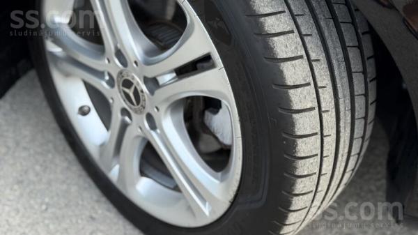 Melns Mercedes-Benz C 180 2019 Jūrmala, ar dzinēja tilpumu 1.60 L un nobraukumu 0 tūkst. km par 15950 €, foto 5 vietnē AUTOMOTO.COM.LV