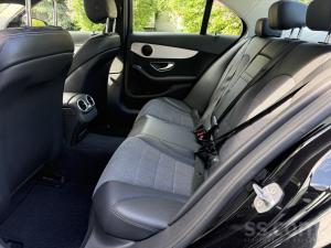 Melns Mercedes-Benz C 180 2019 Rīga, ar dzinēja tilpumu 1.60 L un nobraukumu 218 tūkst. km par 12790 €, foto 13 vietnē AUTOMOTO.COM.LV