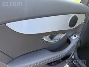 Melns Mercedes-Benz C 180 2019 Rīga, ar dzinēja tilpumu 1.60 L un nobraukumu 218 tūkst. km par 12790 €, foto 14 vietnē AUTOMOTO.COM.LV