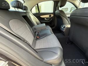 Melns Mercedes-Benz C 180 2019 Rīga, ar dzinēja tilpumu 1.60 L un nobraukumu 218 tūkst. km par 12790 €, foto 16 vietnē AUTOMOTO.COM.LV