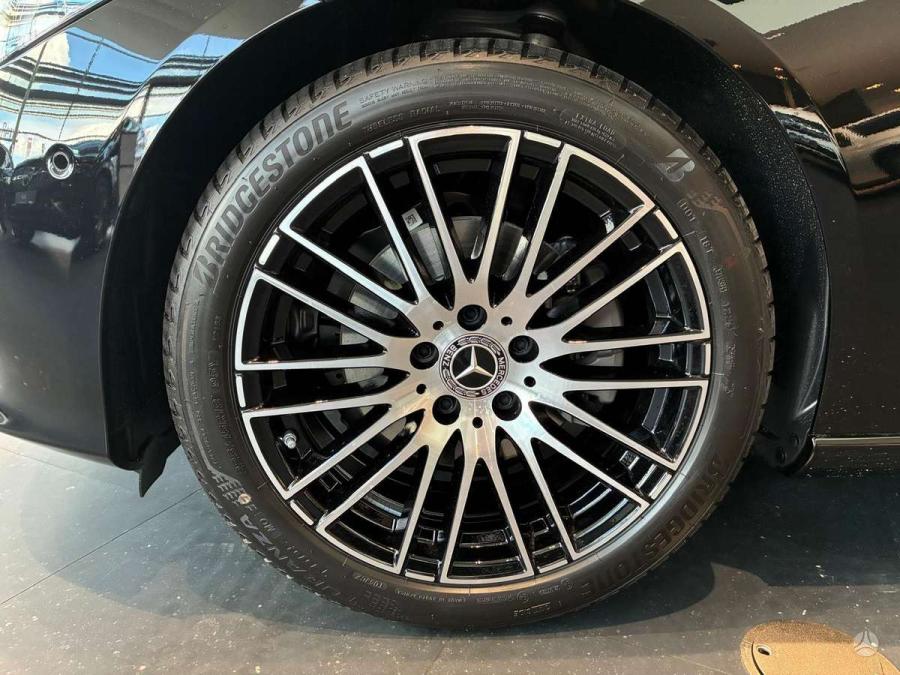 Melns Mercedes-Benz C 180 2026 Viļņa, ar dzinēja tilpumu 1.50 L un nobraukumu 0 tūkst. km par 43801 €, foto 8 vietnē AUTOMOTO.COM.LV