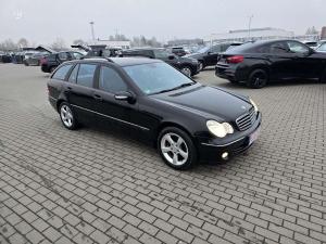 Melns Mercedes-Benz C 180 2005 Marijampole, ar dzinēja tilpumu 1.80 L un nobraukumu 170 tūkst. km par 1700 €, foto 3 vietnē AUTOMOTO.COM.LV