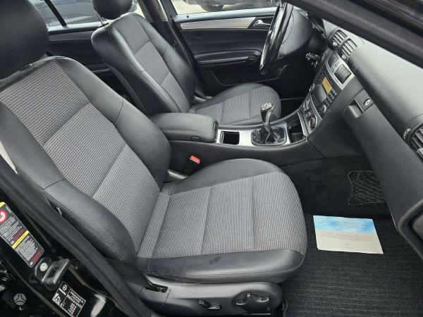Melns Mercedes-Benz C 180 2005 Marijampole, ar dzinēja tilpumu 1.80 L un nobraukumu 170 tūkst. km par 1700 €, foto 11 vietnē AUTOMOTO.COM.LV