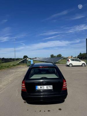 Melns Mercedes-Benz C 180 2007 Šilutė, ar dzinēja tilpumu 1.80 L un nobraukumu 300 tūkst. km par 1500 €, foto 6 vietnē AUTOMOTO.COM.LV