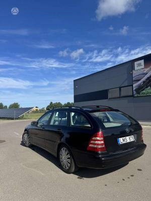 Melns Mercedes-Benz C 180 2007 Šilutė, ar dzinēja tilpumu 1.80 L un nobraukumu 300 tūkst. km par 1500 €, foto 7 vietnē AUTOMOTO.COM.LV