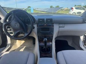Melns Mercedes-Benz C 180 2007 Šilutė, ar dzinēja tilpumu 1.80 L un nobraukumu 300 tūkst. km par 1500 €, foto 9 vietnē AUTOMOTO.COM.LV