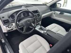 Melns Mercedes-Benz C 180 2008 Marijampole, ar dzinēja tilpumu 1.80 L un nobraukumu 202 tūkst. km par 4750 €, foto 11 vietnē AUTOMOTO.COM.LV