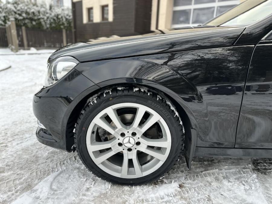 Melns Mercedes-Benz C 180 2012 Jūrmala, ar dzinēja tilpumu 2.20 L un nobraukumu 0 tūkst. km par 7490 €, foto 12 vietnē AUTOMOTO.COM.LV