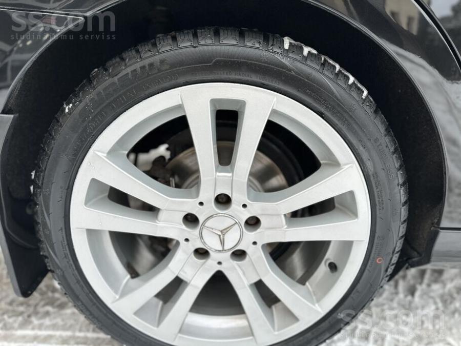 Melns Mercedes-Benz C 180 2012 Jūrmala, ar dzinēja tilpumu 2.20 L un nobraukumu 0 tūkst. km par 7490 €, foto 20 vietnē AUTOMOTO.COM.LV