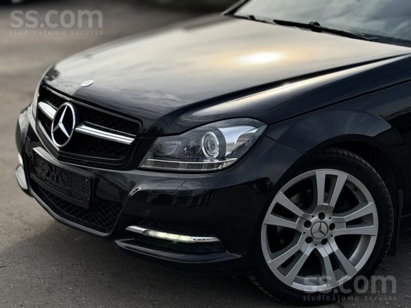 Melns Mercedes-Benz C 180 2012 Jūrmala, ar dzinēja tilpumu 2.20 L un nobraukumu 0 tūkst. km par 5990 €, foto 6 vietnē AUTOMOTO.COM.LV