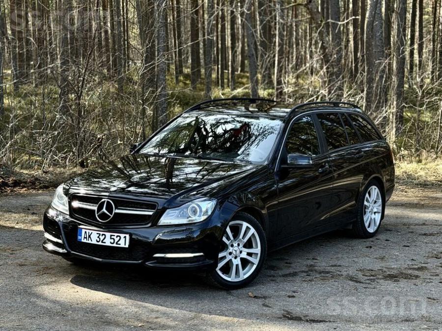 Melns Mercedes-Benz C 180 2012 Jūrmala, ar dzinēja tilpumu 2.20 L un nobraukumu 0 tūkst. km par 5890 €, foto 1 vietnē AUTOMOTO.COM.LV