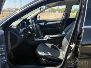 Melns Mercedes-Benz C 180 2012 Liepāja, ar dzinēja tilpumu 1.80 L un nobraukumu 160 tūkst. km par 7400 €, foto 13 vietnē AUTOMOTO.COM.LV