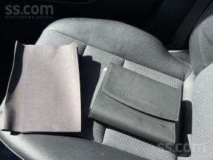 Melns Mercedes-Benz C 180 2012 Liepāja, ar dzinēja tilpumu 1.80 L un nobraukumu 160 tūkst. km par 7400 €, foto 27 vietnē AUTOMOTO.COM.LV