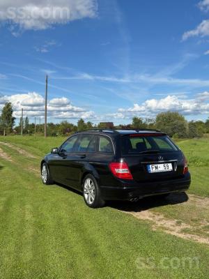 Black Mercedes-Benz C 180 2012 in Dobele, with an engine capacity of 2.10 L and mileage of 247 thousand km for 5259 €, photo 11 on AUTOMOTO.COM.LV