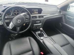 Black Mercedes-Benz C 180 2013 in Taurage, with an engine capacity of 2.14 L and mileage of 285 thousand km for 4200 €, photo 12 on AUTOMOTO.COM.LV