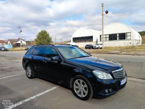 Melns Mercedes-Benz C 180 2013 Viļņa, ar dzinēja tilpumu 2.10 L un nobraukumu 332 tūkst. km par 3950 €, foto 4 vietnē AUTOMOTO.COM.LV