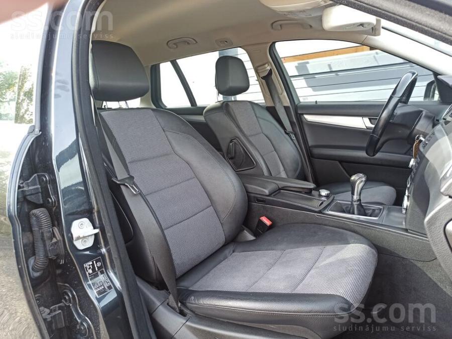 Melns Mercedes-Benz C 180 2013 Daugavpils, ar dzinēja tilpumu 2.10 L un nobraukumu 0 tūkst. km par 4950 €, foto 19 vietnē AUTOMOTO.COM.LV