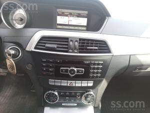 Melns Mercedes-Benz C 180 2013 Daugavpils, ar dzinēja tilpumu 2.10 L un nobraukumu 0 tūkst. km par 4950 €, foto 27 vietnē AUTOMOTO.COM.LV