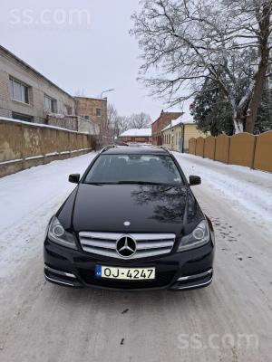 Black Mercedes-Benz C 180 2014 in Jelgava, with an engine capacity of 2.20 L and mileage of 347 thousand km for 7200 €, photo  on AUTOMOTO.COM.LV