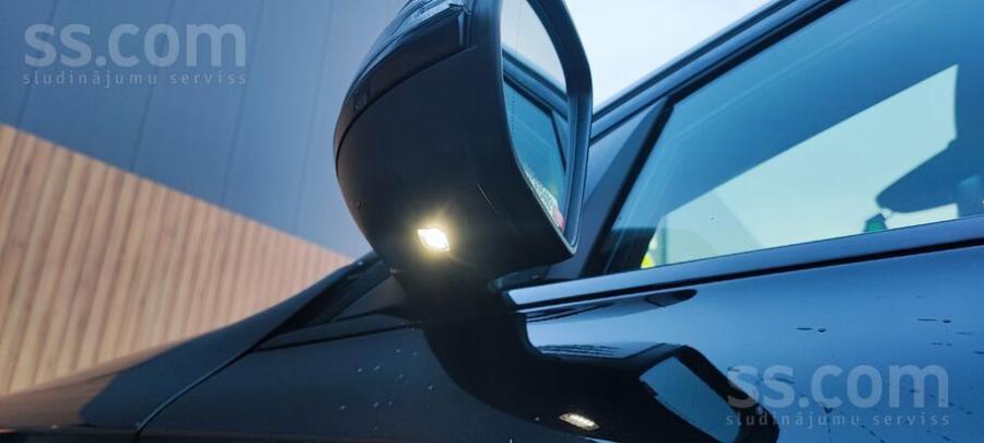 Black Mercedes-Benz C 180 2017 in Riga, with an engine capacity of 1.60 L and mileage of 209 thousand km for 11700 €, photo 12 on AUTOMOTO.COM.LV
