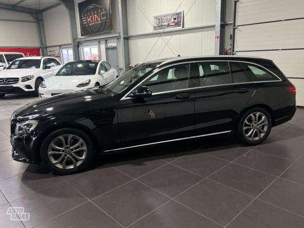 Melns Mercedes-Benz C 180 2018 Kauņa, ar dzinēja tilpumu 1.60 L un nobraukumu 97 tūkst. km par 22910 €, foto 2 vietnē AUTOMOTO.COM.LV