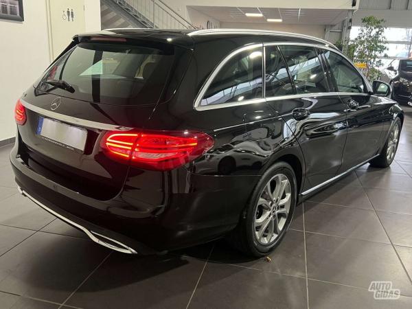 Melns Mercedes-Benz C 180 2018 Kauņa, ar dzinēja tilpumu 1.60 L un nobraukumu 97 tūkst. km par 22910 €, foto 6 vietnē AUTOMOTO.COM.LV