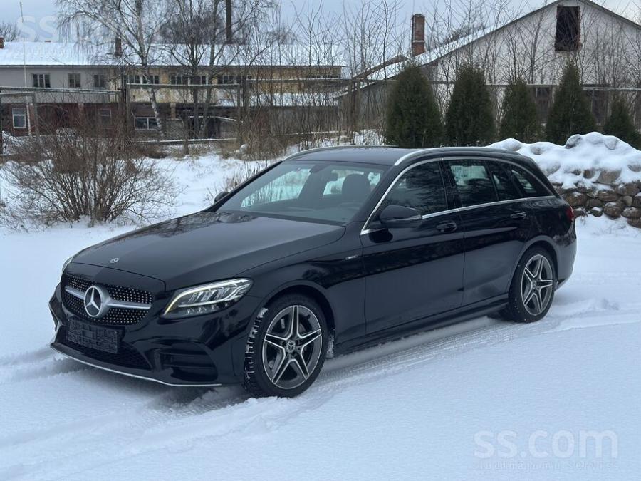 Melns Mercedes-Benz C 180 2018 Gulbene, ar dzinēja tilpumu 1.60 L un nobraukumu 228 tūkst. km par 18300 €, foto 2 vietnē AUTOMOTO.COM.LV
