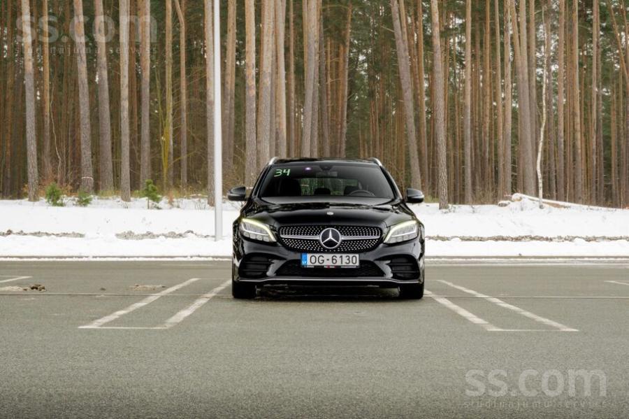 Melns Mercedes-Benz C 180 2018 Rīga, ar dzinēja tilpumu 1.60 L un nobraukumu 229 tūkst. km par 18990 €, foto 3 vietnē AUTOMOTO.COM.LV