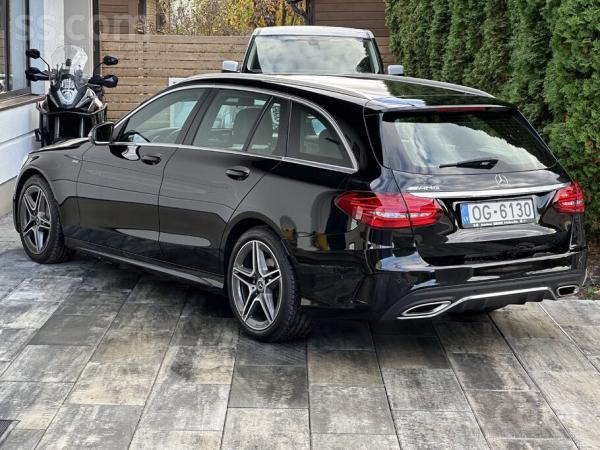 Black Mercedes-Benz C 180 2018 in Limbazi, with an engine capacity of 1.60 L and mileage of 240 thousand km for 17285 €, photo 4 on AUTOMOTO.COM.LV