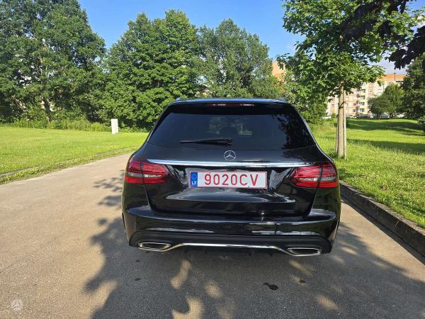 Black Mercedes-Benz C 180 2018 in Mazeikiai, with an engine capacity of 1.60 L and mileage of 367 thousand km for 12500 €, photo 5 on AUTOMOTO.COM.LV