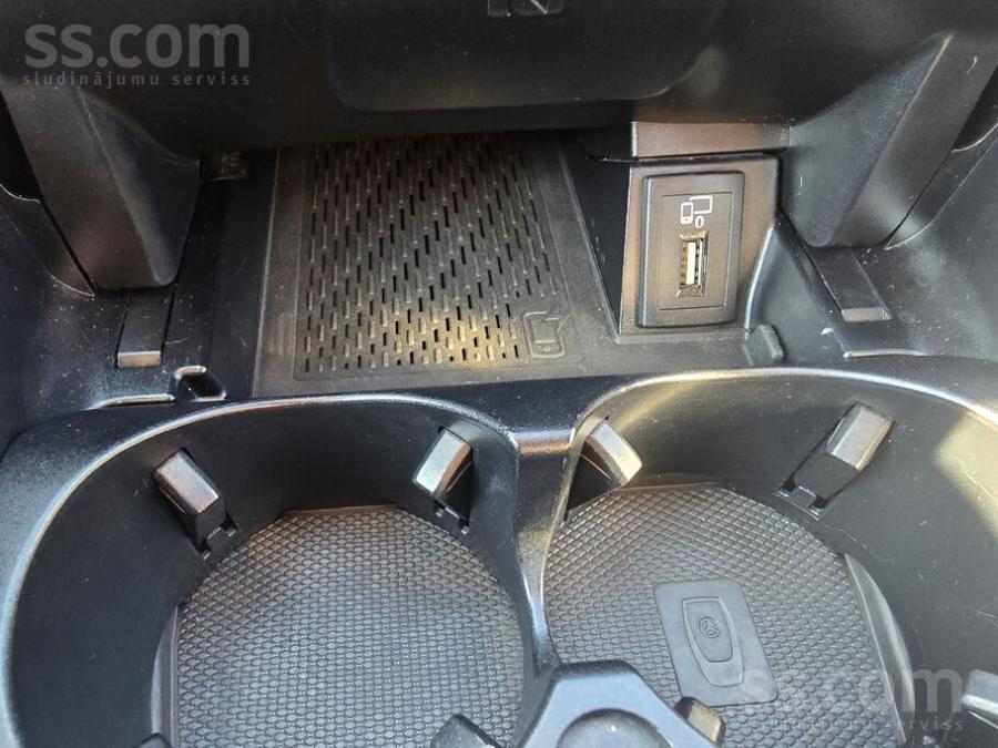 Melns Mercedes-Benz C 180 2018 Telšiai, ar dzinēja tilpumu 1.60 L un nobraukumu 367 tūkst. km par 10200 €, foto 38 vietnē AUTOMOTO.COM.LV