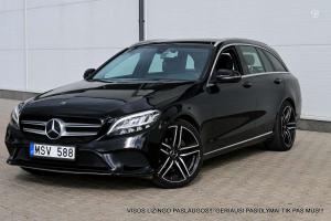 Black Mercedes-Benz C 180 2019 in Kretinga, with an engine capacity of 1.60 L and mileage of 276 thousand km for 11699 €, photo 4 on AUTOMOTO.COM.LV