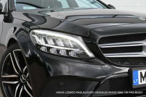 Black Mercedes-Benz C 180 2019 in Kretinga, with an engine capacity of 1.60 L and mileage of 276 thousand km for 11699 €, photo 8 on AUTOMOTO.COM.LV