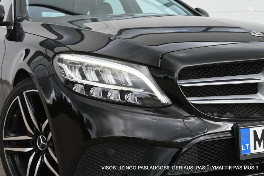 Black Mercedes-Benz C 180 2019 in Kretinga, with an engine capacity of 1.60 L and mileage of 276 thousand km for 11699 €, photo 8 on AUTOMOTO.COM.LV