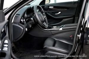 Black Mercedes-Benz C 180 2019 in Kretinga, with an engine capacity of 1.60 L and mileage of 276 thousand km for 11699 €, photo 19 on AUTOMOTO.COM.LV