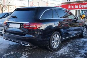 Melns Mercedes-Benz C 180 2020 Kauņa, ar dzinēja tilpumu 1.50 L un nobraukumu 69 tūkst. km par 29600 €, foto 6 vietnē AUTOMOTO.COM.LV