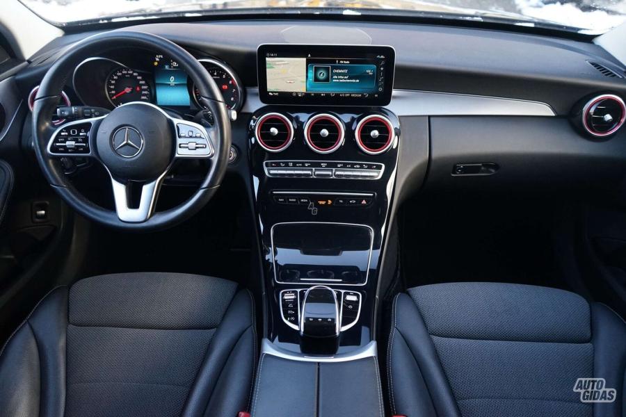 Melns Mercedes-Benz C 180 2020 Kauņa, ar dzinēja tilpumu 1.50 L un nobraukumu 69 tūkst. km par 29600 €, foto 11 vietnē AUTOMOTO.COM.LV