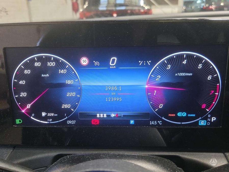 Melns Mercedes-Benz C 180 2021 Viļņa, ar dzinēja tilpumu 1.50 L un nobraukumu 124 tūkst. km par 22265 €, foto 9 vietnē AUTOMOTO.COM.LV