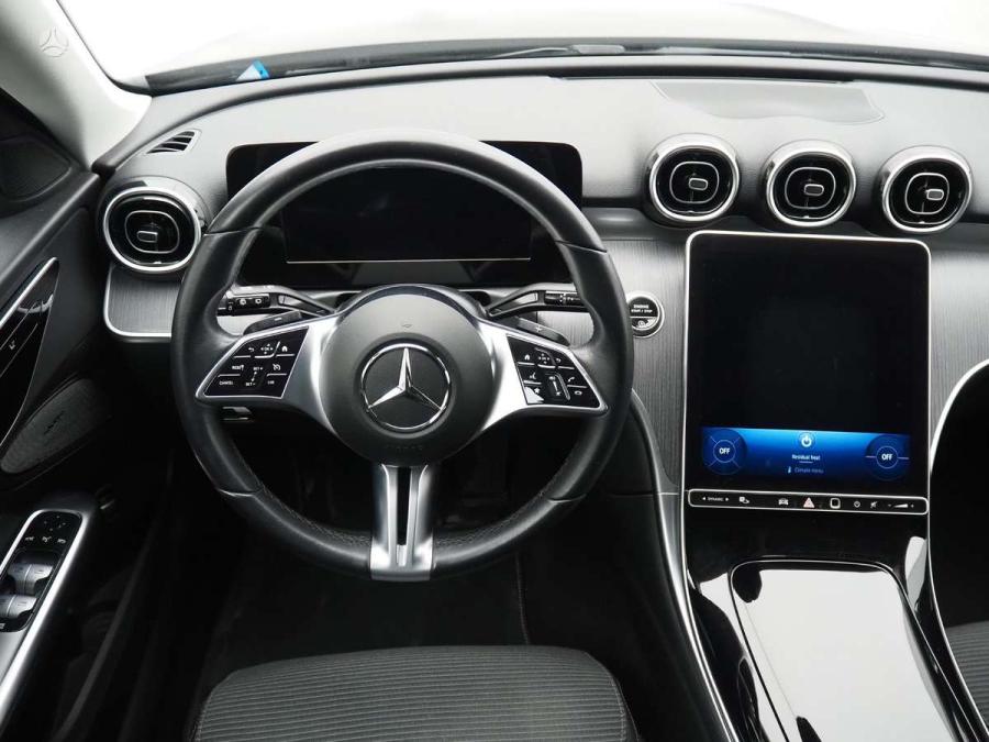 Melns Mercedes-Benz C 180 2022 Viļņa, ar dzinēja tilpumu 1.50 L un nobraukumu 134 tūkst. km par 26200 €, foto 18 vietnē AUTOMOTO.COM.LV