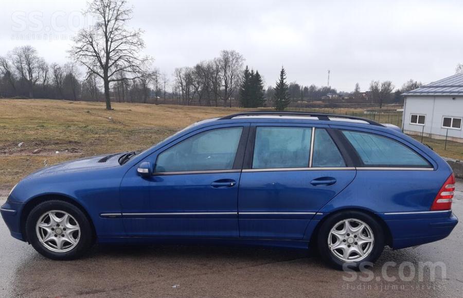 Zils Mercedes-Benz C 180 2002 Bauska, ar dzinēja tilpumu 1.80 L un nobraukumu 419 tūkst. km par 1500 €, foto 1 vietnē AUTOMOTO.COM.LV
