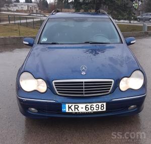 Zils Mercedes-Benz C 180 2002 Bauska, ar dzinēja tilpumu 1.80 L un nobraukumu 419 tūkst. km par 1500 €, foto 2 vietnē AUTOMOTO.COM.LV