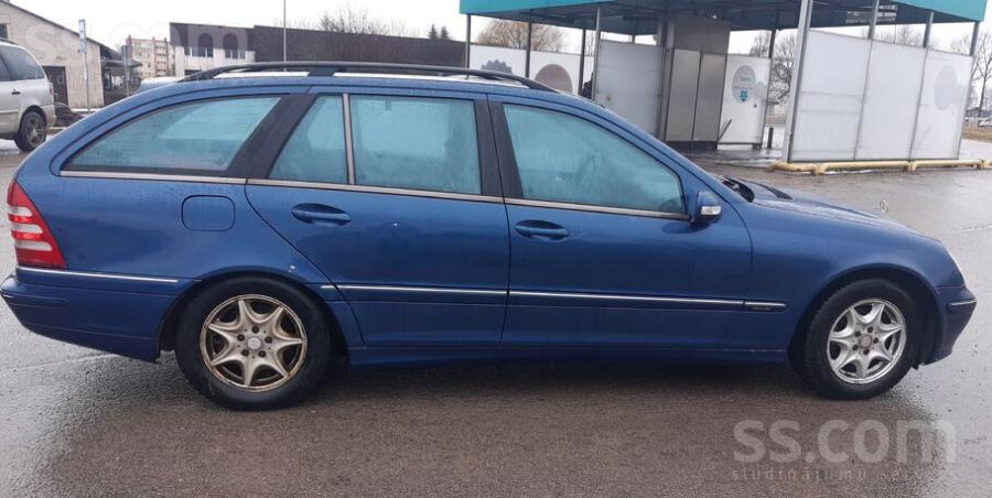 Zils Mercedes-Benz C 180 2002 Bauska, ar dzinēja tilpumu 1.80 L un nobraukumu 419 tūkst. km par 1500 €, foto 3 vietnē AUTOMOTO.COM.LV