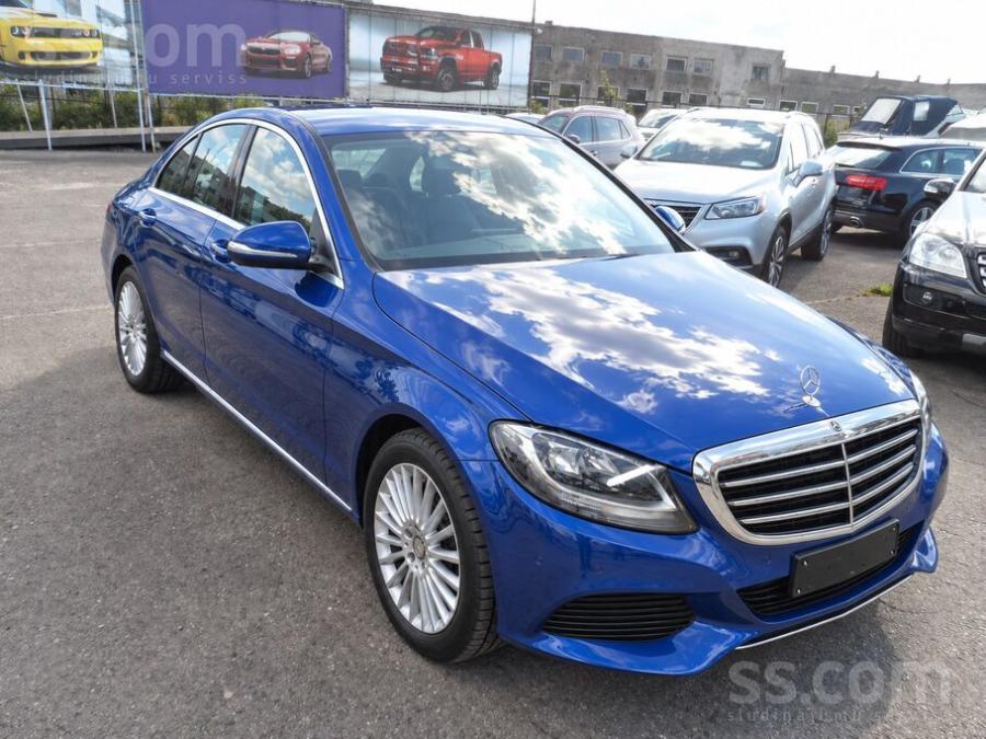 Blue Mercedes-Benz C 180 2015 in Klaipeda, with an engine capacity of 1.60 L and mileage of 78 thousand km for 14500 €, photo 4 on AUTOMOTO.COM.LV