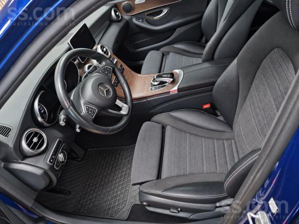Blue Mercedes-Benz C 180 2015 in Klaipeda, with an engine capacity of 1.60 L and mileage of 78 thousand km for 14500 €, photo 9 on AUTOMOTO.COM.LV