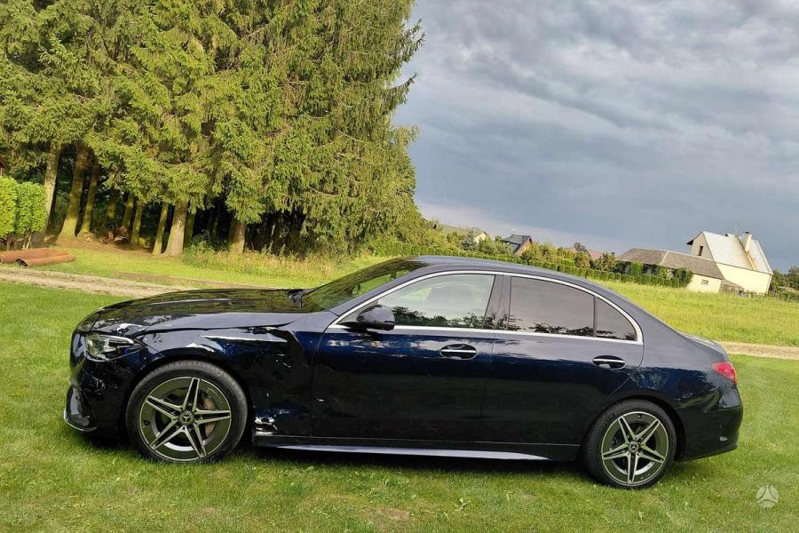 Blue Mercedes-Benz C 180 2022 in Vilkaviskis, with an engine capacity of 1.50 L and mileage of 126 thousand km for 22300 €, photo 13 on AUTOMOTO.COM.LV