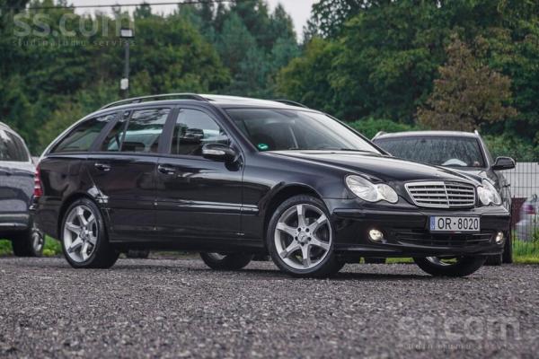 Blue Mercedes-Benz C 180 2006 in Riga, with an engine capacity of 1.80 L and mileage of 187 thousand km for 4990 €, photo 3 on AUTOMOTO.COM.LV